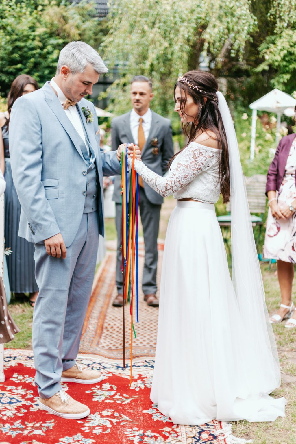 Rituale in der freien Trauung | Das moderne Handfasting - FreiAnker ...
